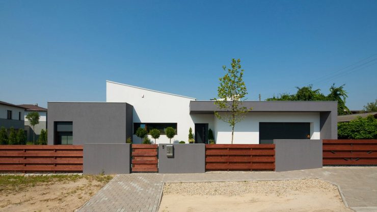 Diseño casa moderna terreno triangular